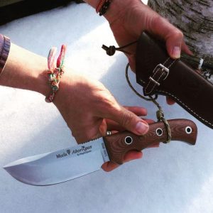 Muela Knives Website: Premium Knives Forged for the Wild